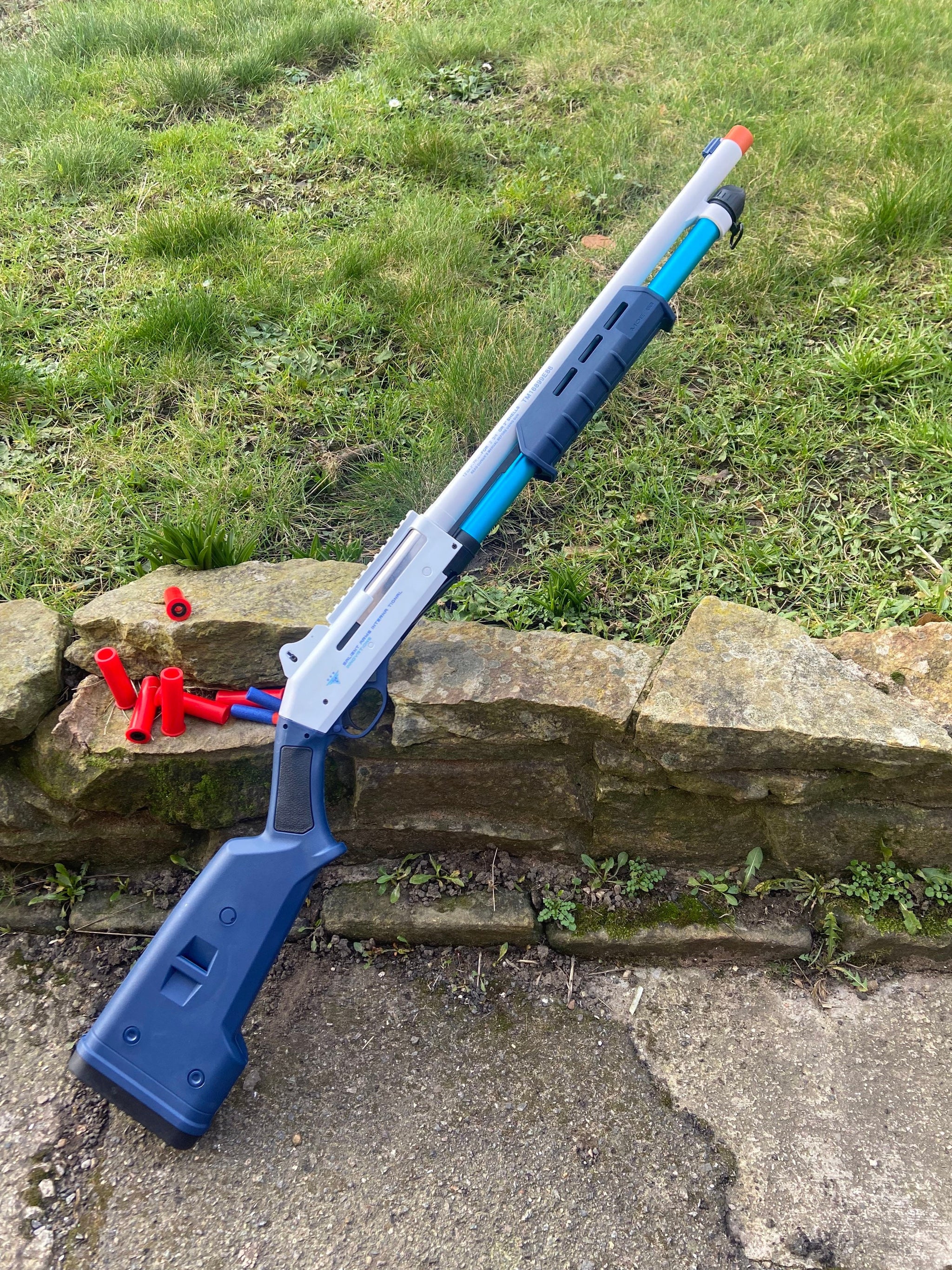 M870 Tactical Shotgun Shell Ejecting Dart Blaster Prop Cosplay Toy Gun ...